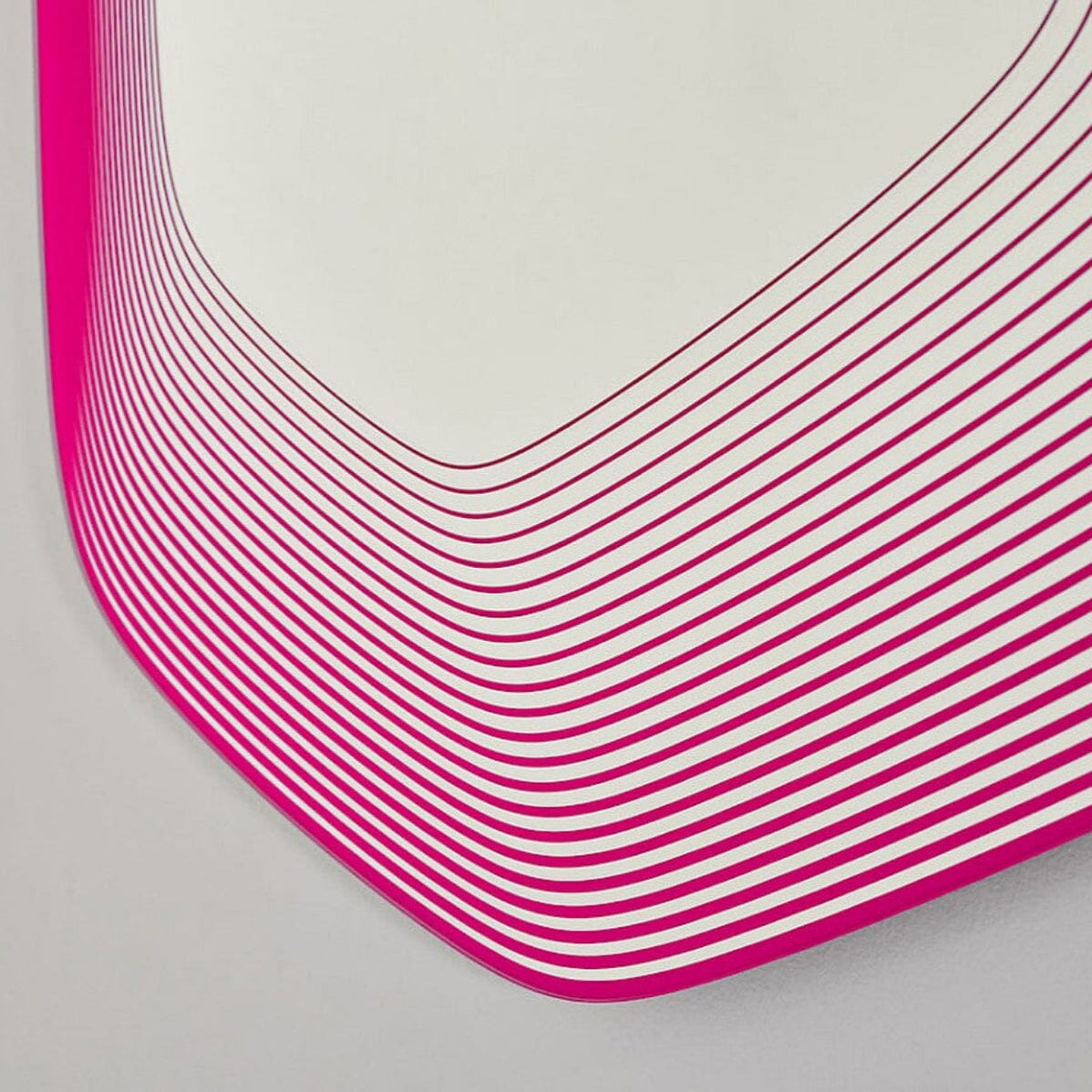 Vibe Pink Mirror | 80cm Retro Designer Mirror– ELYSIUM HOME