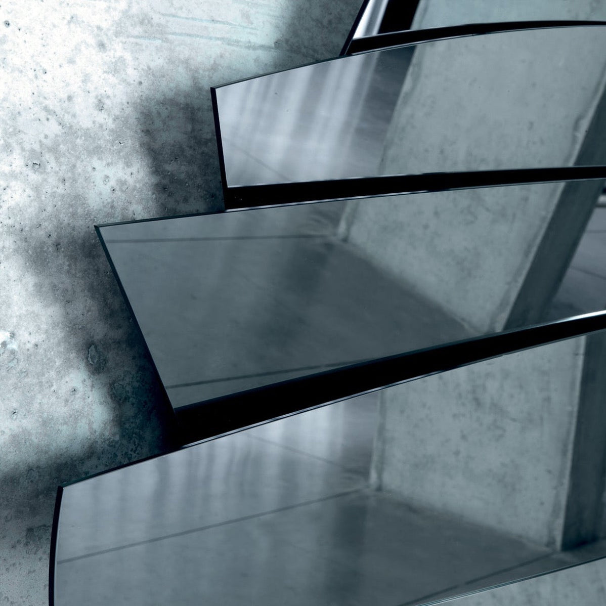 Tutti Mirror | 190cm Architectural Masterpiece– ELYSIUM HOME